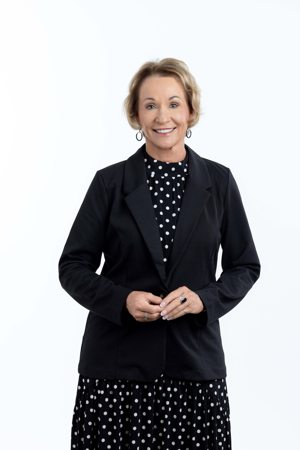 Tammy Stewart - Stephens Investment Management